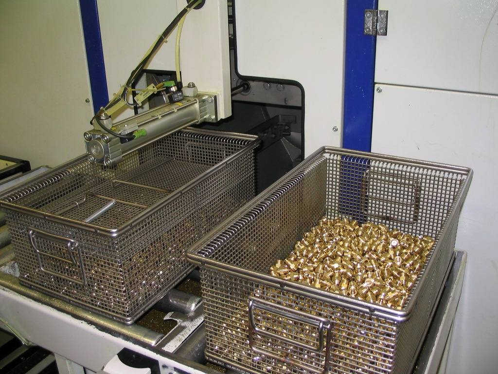 Precision Cleaning Systems | Advanced Deburring & Finishing