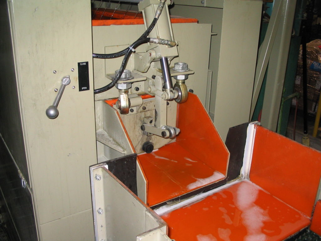 Continuous Vibratory Deburring Systems | Advanced Deburring